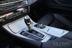 Zils BMW 525 2010 Rīga, ar dzinēja tilpumu 3.00 L un nobraukumu 0 tūkst. km par 9990 €, foto 19 vietnē AUTOMOTO.COM.LV