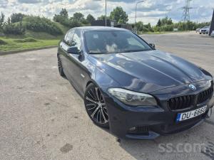 Blue BMW 525 2010 in Riga, with an engine capacity of 3.00 L and mileage of 334 thousand km for 11000 €, photo 3 on AUTOMOTO.COM.LV