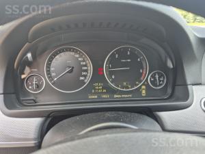 Blue BMW 525 2010 in Riga, with an engine capacity of 3.00 L and mileage of 334 thousand km for 11000 €, photo 7 on AUTOMOTO.COM.LV
