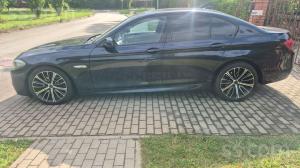 Blue BMW 525 2010 in Riga, with an engine capacity of 3.00 L and mileage of 334 thousand km for 11000 €, photo 9 on AUTOMOTO.COM.LV