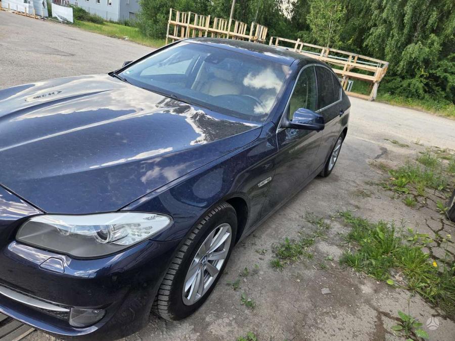Синий БМВ 525 2011 в Шяуляй, объемом двигателя 2.99 л и пробегом 240 тыс. км за 5000 €, фото 6 на AUTOMOTO.COM.LV