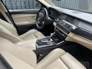 Blue BMW 525 2011 in Riga, with an engine capacity of 3.00 L and mileage of 340 thousand km for 6850 €, photo 7 on AUTOMOTO.COM.LV