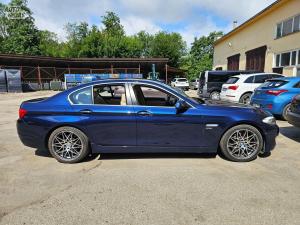 Zils BMW 525 2011 Viļņa, ar dzinēja tilpumu 2.00 L un nobraukumu 306 tūkst. km par 9600 €, foto 12 vietnē AUTOMOTO.COM.LV