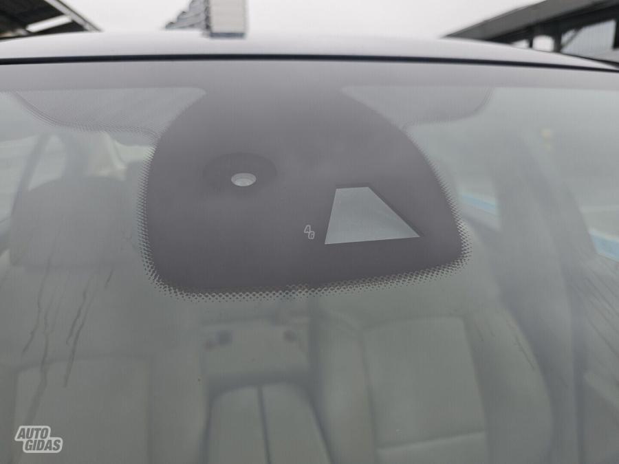 Zils BMW 525 2011 Viļņa, ar dzinēja tilpumu 2.00 L un nobraukumu 306 tūkst. km par 9600 €, foto 14 vietnē AUTOMOTO.COM.LV