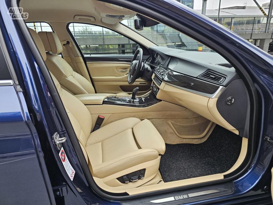 Zils BMW 525 2011 Viļņa, ar dzinēja tilpumu 2.00 L un nobraukumu 306 tūkst. km par 9600 €, foto 24 vietnē AUTOMOTO.COM.LV