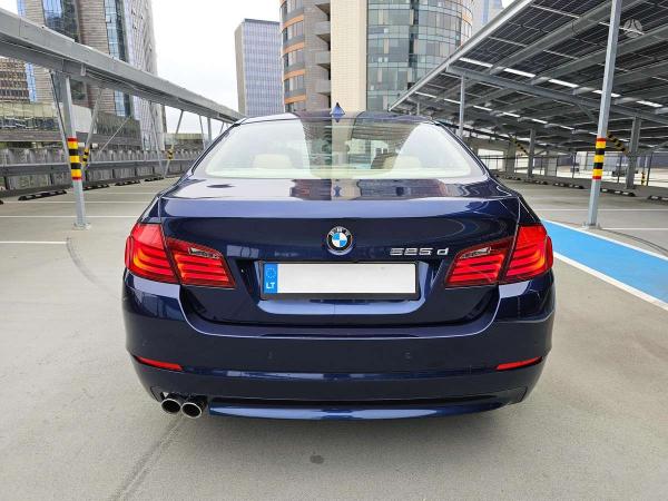 Zils BMW 525 2011 Viļņa, ar dzinēja tilpumu 2.00 L un nobraukumu 306 tūkst. km par 9600 €, foto 5 vietnē AUTOMOTO.COM.LV