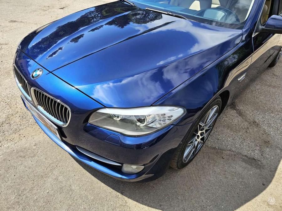 Zils BMW 525 2011 Viļņa, ar dzinēja tilpumu 2.00 L un nobraukumu 306 tūkst. km par 9600 €, foto 12 vietnē AUTOMOTO.COM.LV