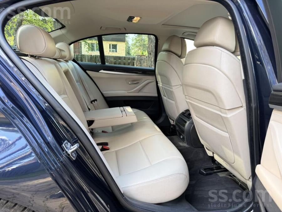 Blue BMW 525 2011 in Riga, with an engine capacity of 3.00 L and mileage of 330 thousand km for 7770 €, photo 11 on AUTOMOTO.COM.LV