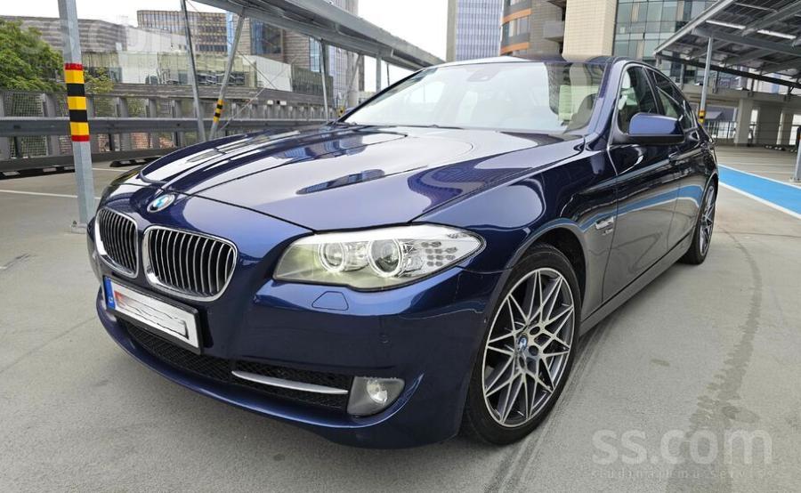Zils BMW 525 2011 Viļņa, ar dzinēja tilpumu 2.00 L un nobraukumu 306 tūkst. km par 8600 €, foto 1 vietnē AUTOMOTO.COM.LV