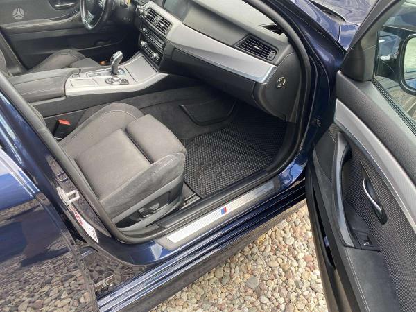 Blue BMW 525 2011 in Lazdijai, with an engine capacity of 2.00 L and mileage of 392 thousand km for 8000 €, photo 10 on AUTOMOTO.COM.LV