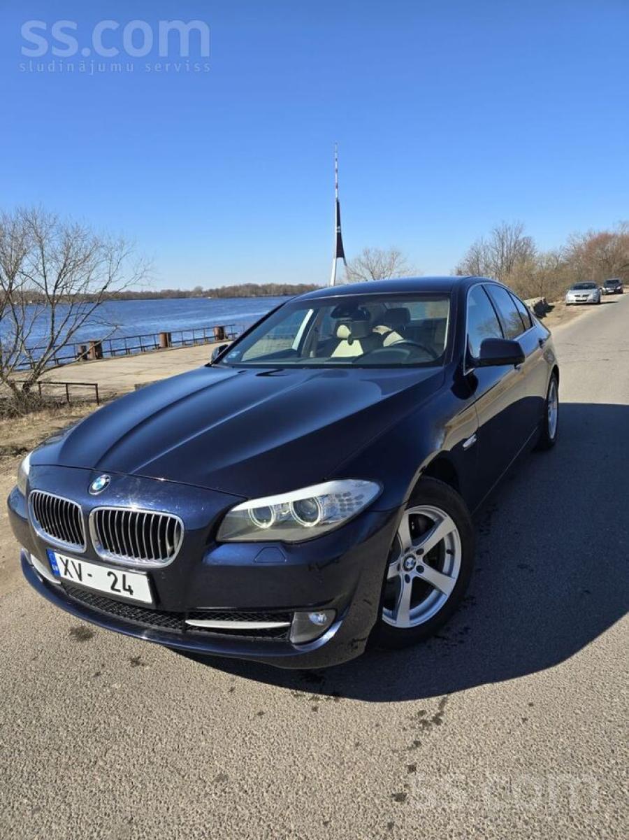 Zils BMW 525 2012 Rīga, ar dzinēja tilpumu 3.00 L un nobraukumu 0 tūkst. km par 7950 €, foto 8 vietnē AUTOMOTO.COM.LV