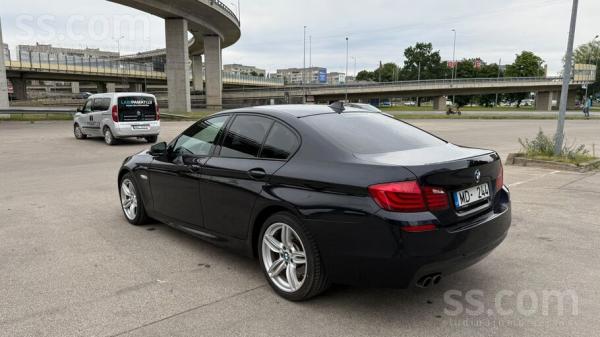Blue BMW 525 2012 in Riga, with an engine capacity of 2.00 L and mileage of 366 thousand km for 12000 €, photo 2 on AUTOMOTO.COM.LV