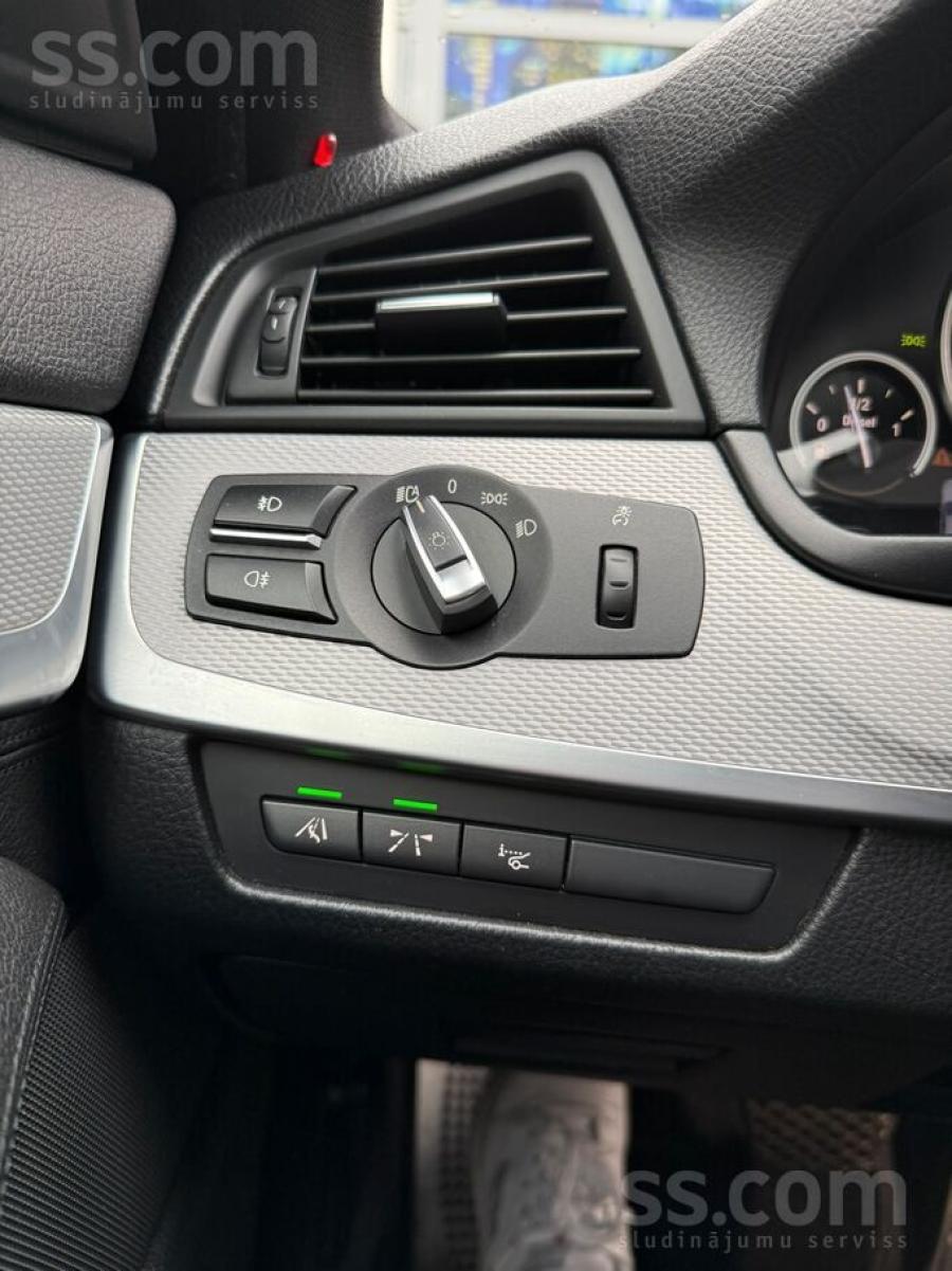 Zils BMW 525 2012 Rīga, ar dzinēja tilpumu 2.00 L un nobraukumu 366 tūkst. km par 12000 €, foto 10 vietnē AUTOMOTO.COM.LV