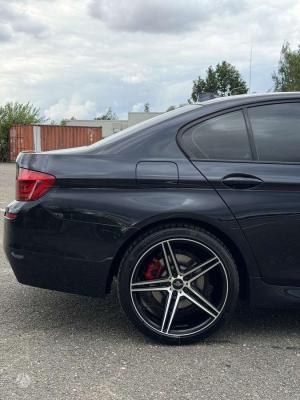 Blue BMW 525 2013 in Kedainiai, with an engine capacity of 2.00 L and mileage of 255 thousand km for 9500 €, photo 13 on AUTOMOTO.COM.LV