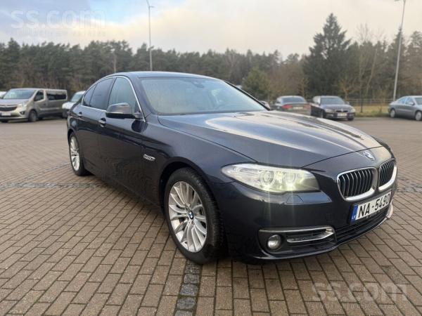 Blue BMW 525 2017 in Riga, with an engine capacity of 2.00 L and mileage of 275 thousand km for 15500 €, photo 3 on AUTOMOTO.COM.LV