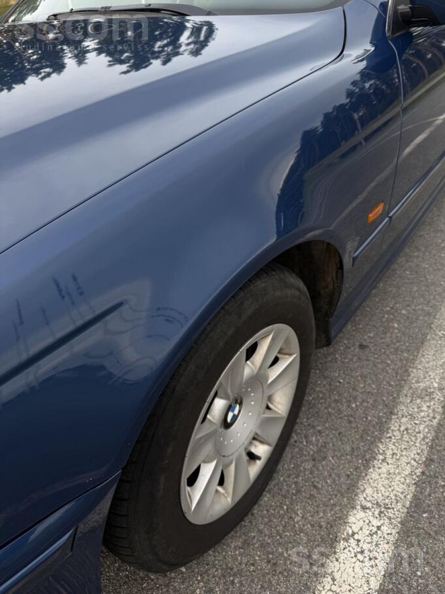 Zils BMW 525 2000 Rīga, ar dzinēja tilpumu 2.50 L un nobraukumu 194 tūkst. km par 4650 €, foto 11 vietnē AUTOMOTO.COM.LV