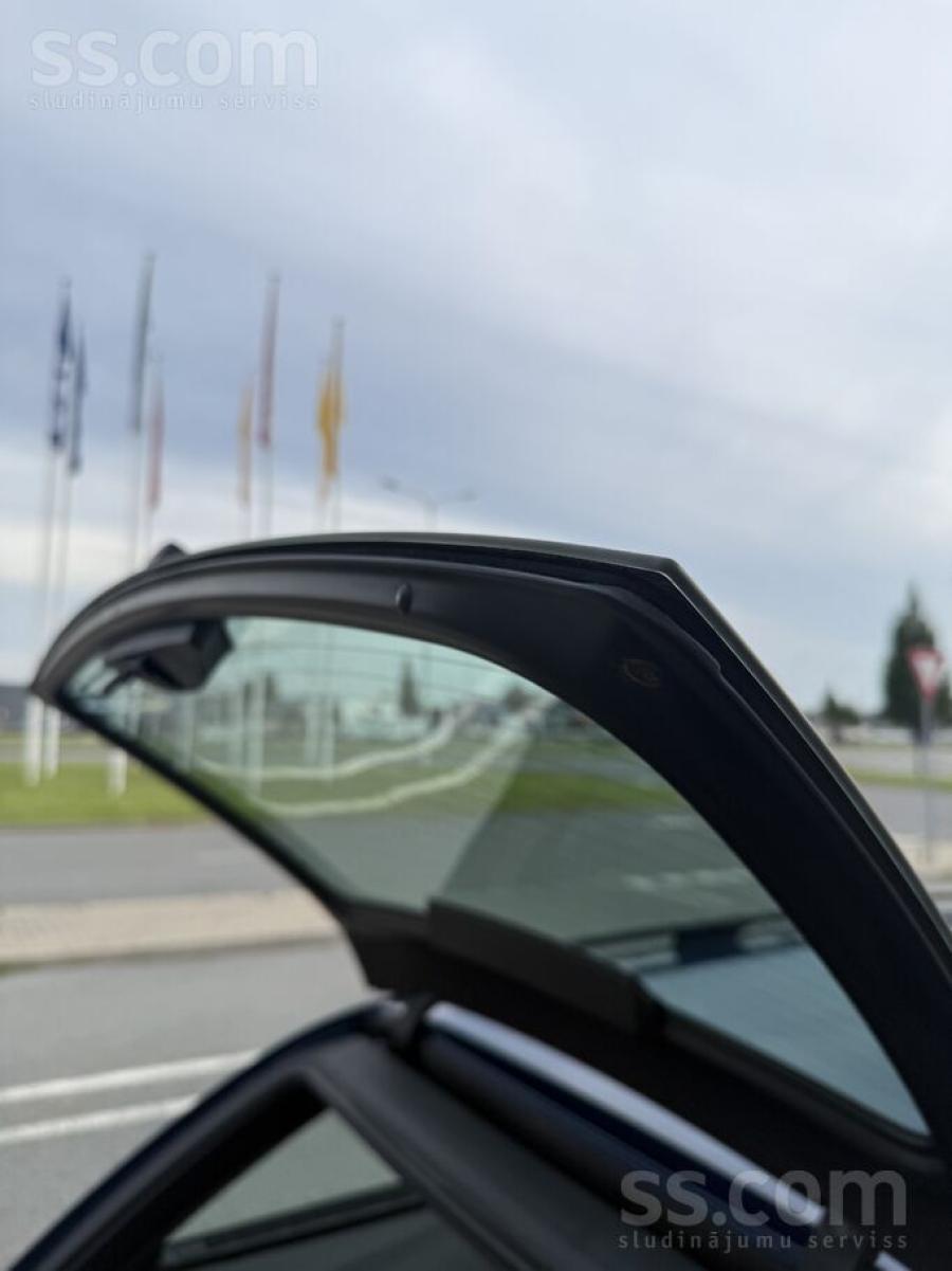 Zils BMW 525 2000 Rīga, ar dzinēja tilpumu 2.50 L un nobraukumu 194 tūkst. km par 4650 €, foto 26 vietnē AUTOMOTO.COM.LV