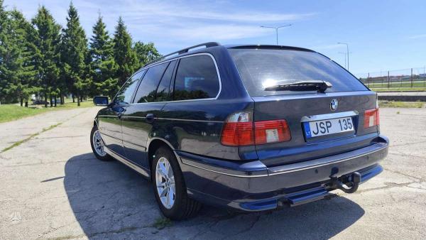 Zils BMW 525 2001 Klaipėda, ar dzinēja tilpumu 2.50 L un nobraukumu 300 tūkst. km par 2700 €, foto 6 vietnē AUTOMOTO.COM.LV