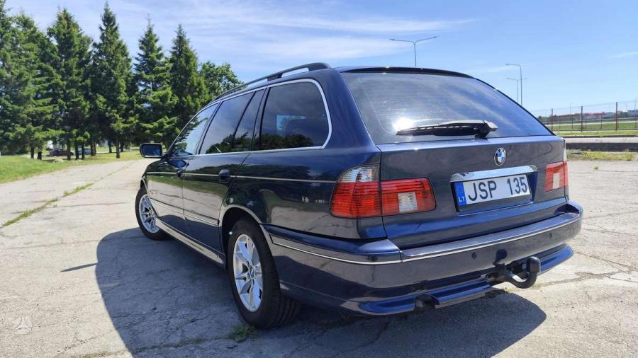 Zils BMW 525 2001 Klaipėda, ar dzinēja tilpumu 2.50 L un nobraukumu 300 tūkst. km par 2700 €, foto 7 vietnē AUTOMOTO.COM.LV