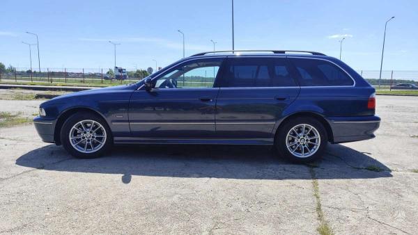 Zils BMW 525 2001 Klaipėda, ar dzinēja tilpumu 2.50 L un nobraukumu 300 tūkst. km par 2700 €, foto 9 vietnē AUTOMOTO.COM.LV
