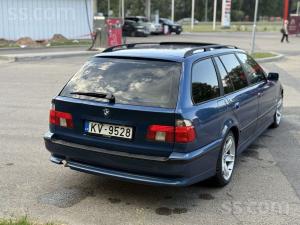 Zils BMW 525 2001 Rīga, ar dzinēja tilpumu 2.50 L un nobraukumu 278 tūkst. km par 2950 €, foto 5 vietnē AUTOMOTO.COM.LV