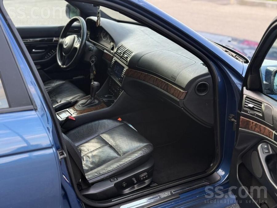 Zils BMW 525 2001 Rīga, ar dzinēja tilpumu 2.50 L un nobraukumu 278 tūkst. km par 2950 €, foto 17 vietnē AUTOMOTO.COM.LV