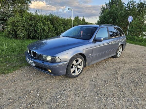 Blue BMW 525 2001 in Jekabpils, with an engine capacity of 2.50 L and mileage of 387 thousand km for 1700 €, photo 1 on AUTOMOTO.COM.LV