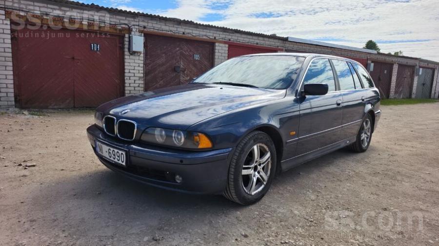 Zils BMW 525 2002 Rīga, ar dzinēja tilpumu 2.50 L un nobraukumu 462 tūkst. km par 2700 €, foto 1 vietnē AUTOMOTO.COM.LV