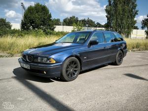 Blue BMW 525 2002 in Vilnius, with an engine capacity of 2.50 L and mileage of 389 thousand km for 3000 €, photo 3 on AUTOMOTO.COM.LV