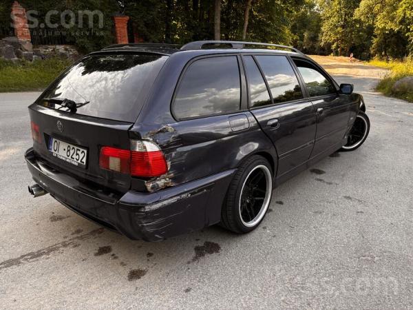 Blue BMW 525 2002 in Rezekne, with an engine capacity of 2.50 L and mileage of 400 thousand km for 1450 €, photo 3 on AUTOMOTO.COM.LV