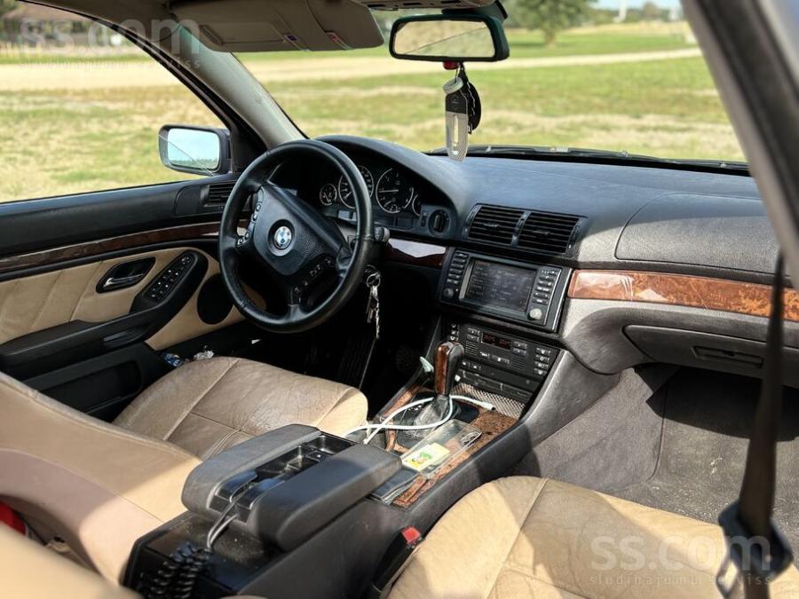 Blue BMW 525 2002 in Jekabpils, with an engine capacity of 2.50 L and mileage of 440 thousand km for 2049 €, photo 7 on AUTOMOTO.COM.LV