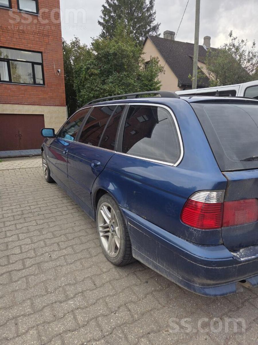 Синий БМВ 525 2002 в Рига, объемом двигателя 2.50 л и пробегом 375 тыс. км за 1400 €, фото 11 на AUTOMOTO.COM.LV