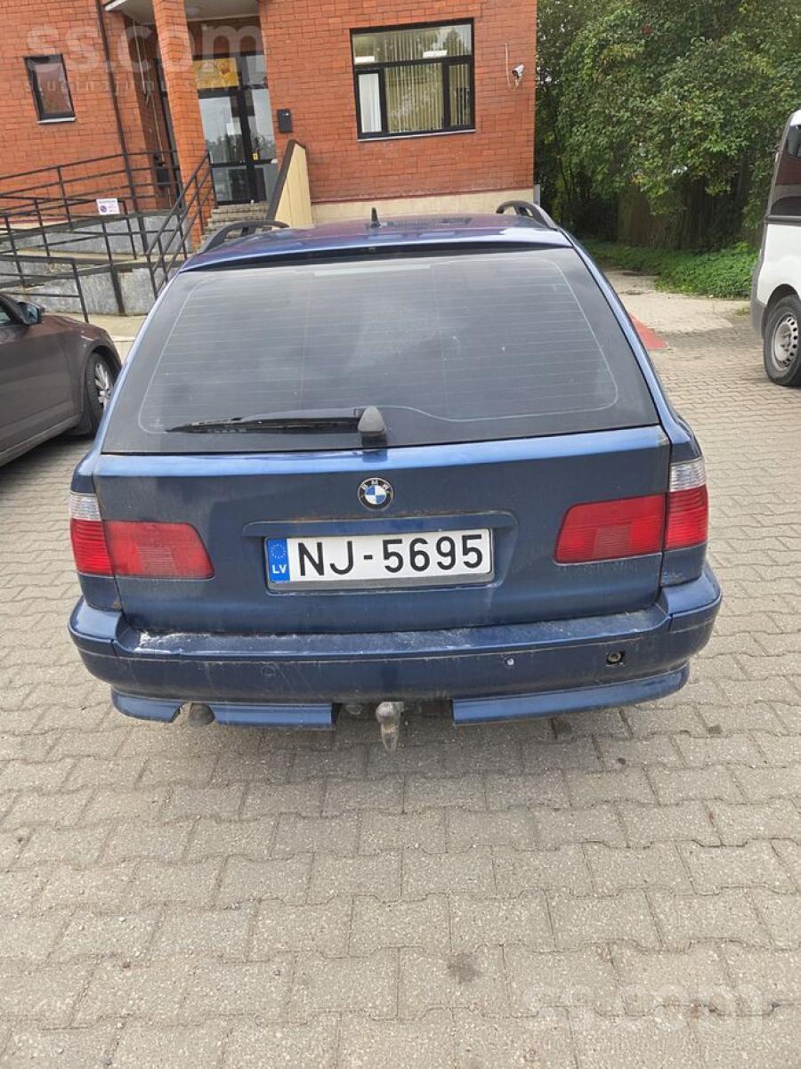 Синий БМВ 525 2002 в Рига, объемом двигателя 2.50 л и пробегом 375 тыс. км за 1400 €, фото 12 на AUTOMOTO.COM.LV