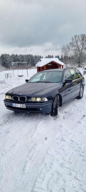 Blue BMW 525 2003 in Vilnius, with an engine capacity of 2.50 L and mileage of 321 thousand km for 1850 €, photo  on AUTOMOTO.COM.LV