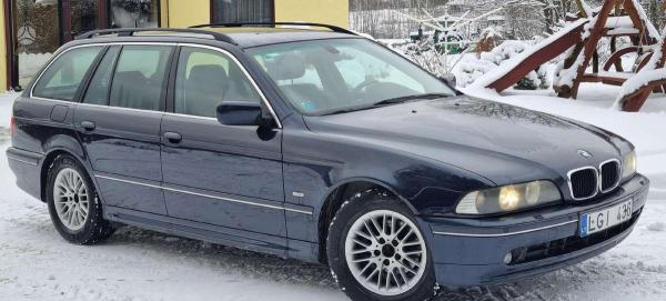 Blue BMW 525 2003 in Vilnius, with an engine capacity of 2.50 L and mileage of 321 thousand km for 1850 €, photo 3 on AUTOMOTO.COM.LV