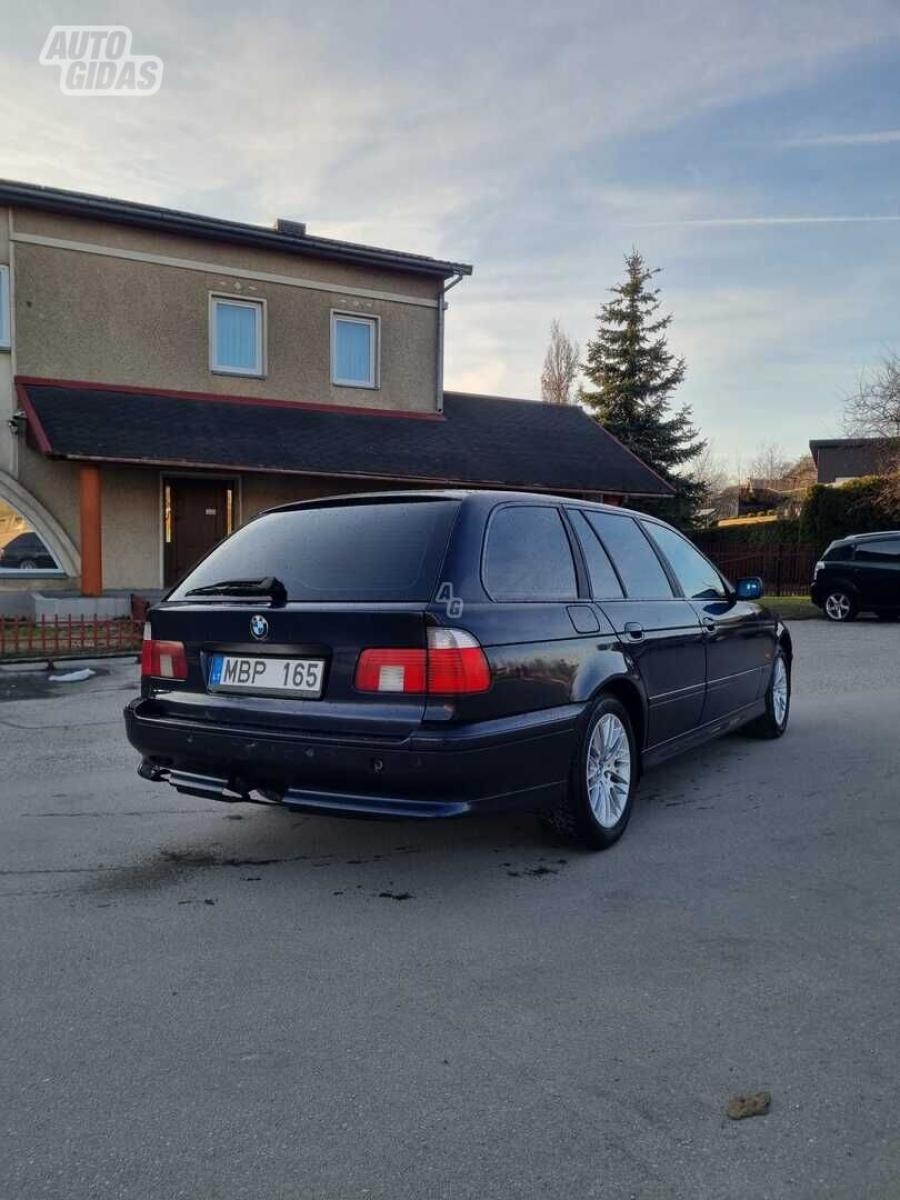 Zils BMW 525 2003 Plungė, ar dzinēja tilpumu 2.50 L un nobraukumu 422 tūkst. km par 1800 €, foto 6 vietnē AUTOMOTO.COM.LV