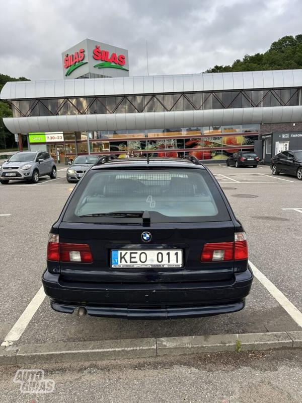 Blue BMW 525 2003 in Kaunas, with an engine capacity of 2.50 L and mileage of 391 thousand km for 2100 €, photo 6 on AUTOMOTO.COM.LV