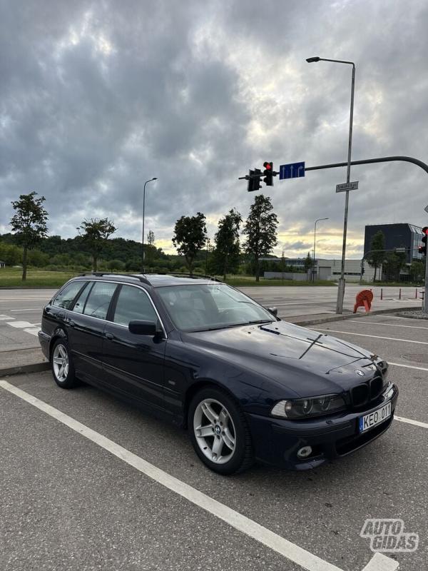 Blue BMW 525 2003 in Kaunas, with an engine capacity of 2.50 L and mileage of 391 thousand km for 2100 €, photo 3 on AUTOMOTO.COM.LV