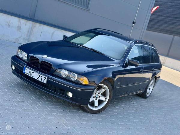 Blue BMW 525 2003 in Siauliai, with an engine capacity of 2.50 L and mileage of 400 thousand km for 1400 €, photo 1 on AUTOMOTO.COM.LV
