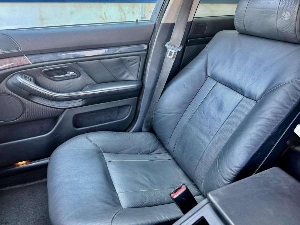 Blue BMW 525 2003 in Siauliai, with an engine capacity of 2.50 L and mileage of 400 thousand km for 1400 €, photo 6 on AUTOMOTO.COM.LV