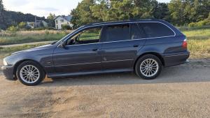 Blue BMW 525 2003 in Kaunas, with an engine capacity of 2.50 L and mileage of 351 thousand km for 1800 €, photo 6 on AUTOMOTO.COM.LV