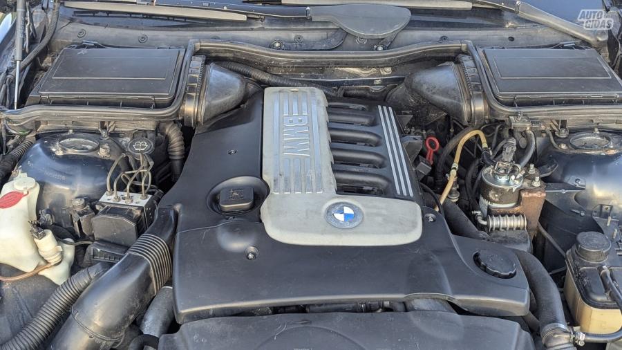 Blue BMW 525 2003 in Kaunas, with an engine capacity of 2.50 L and mileage of 351 thousand km for 1800 €, photo 11 on AUTOMOTO.COM.LV