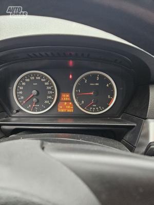 Zils BMW 525 2004 Viļņa, ar dzinēja tilpumu 2.50 L un nobraukumu 312 tūkst. km par 2500 €, foto 12 vietnē AUTOMOTO.COM.LV