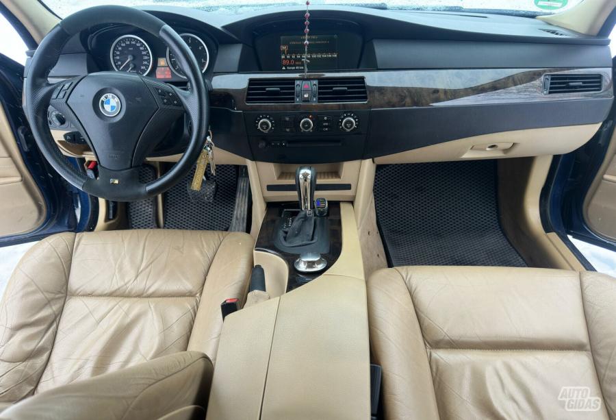 Zils BMW 525 2004 Viļņa, ar dzinēja tilpumu 2.50 L un nobraukumu 465 tūkst. km par 2300 €, foto 6 vietnē AUTOMOTO.COM.LV