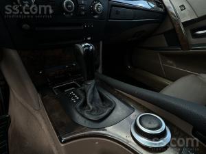 Zils BMW 525 2004 Rīga, ar dzinēja tilpumu 2.50 L un nobraukumu 0 tūkst. km par 3490 €, foto 18 vietnē AUTOMOTO.COM.LV