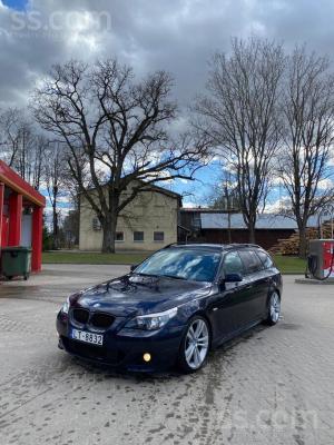 Zils BMW 525 2004 Valmiera, ar dzinēja tilpumu 2.50 L un nobraukumu 278 tūkst. km par 3300 €, foto  vietnē AUTOMOTO.COM.LV