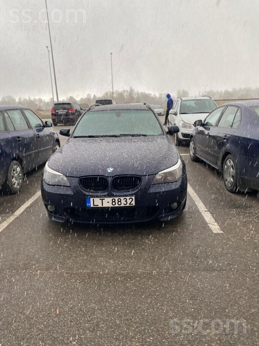 Zils BMW 525 2004 Valmiera, ar dzinēja tilpumu 2.50 L un nobraukumu 278 tūkst. km par 3300 €, foto 5 vietnē AUTOMOTO.COM.LV