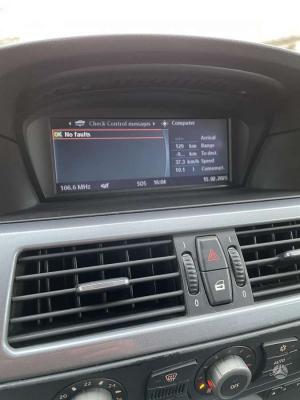 Zils BMW 525 2004 Kaišiadorys, ar dzinēja tilpumu 2.50 L un nobraukumu 323 tūkst. km par 4499 €, foto 11 vietnē AUTOMOTO.COM.LV