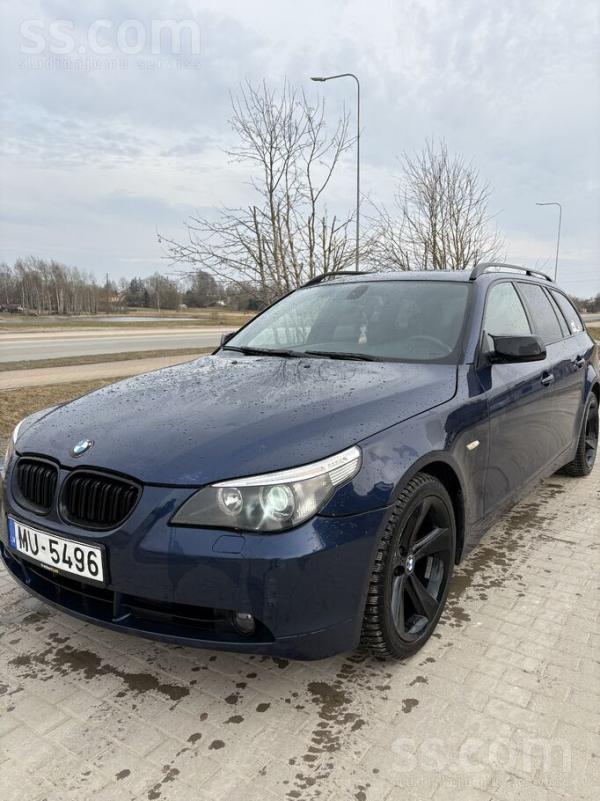 Zils BMW 525 2004 Tukums, ar dzinēja tilpumu 2.50 L un nobraukumu 427 tūkst. km par 3000 €, foto 3 vietnē AUTOMOTO.COM.LV