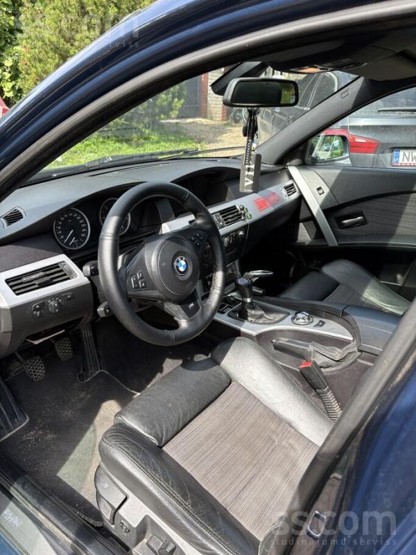 Zils BMW 525 2004 Tukums, ar dzinēja tilpumu 2.50 L un nobraukumu 427 tūkst. km par 3000 €, foto 8 vietnē AUTOMOTO.COM.LV